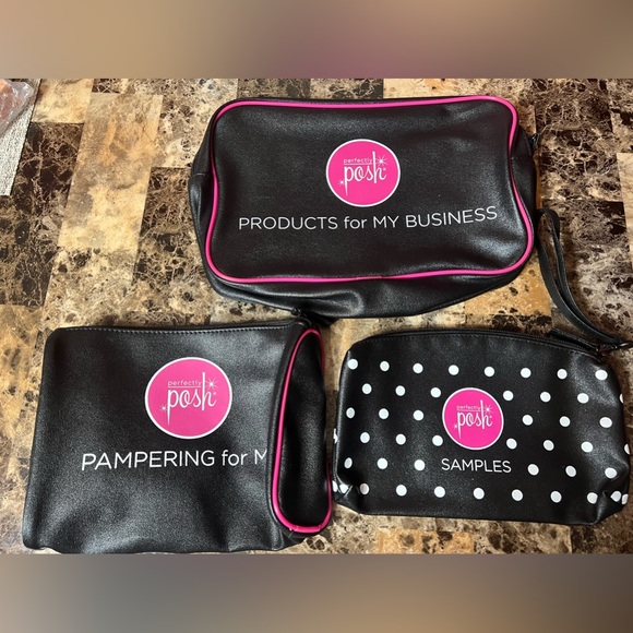 Perfectly Posh | Bags | 3pc Lot Perfectly Posh Cosmetic Bag Nwot | Poshmark